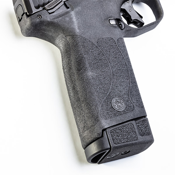 REVIEW: Testing the 30-Round Smith & Wesson M&P22 Magnum