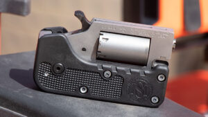 The Standard Manufacturing Switch Gun: Folding Magnum