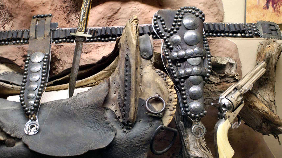 Famous Western Guns: Buffalo Bill, Geronimo & Tombstone