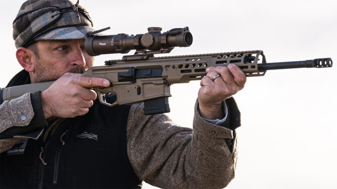 SIG's New MCX-Regulator - A Do-It-All Carbine