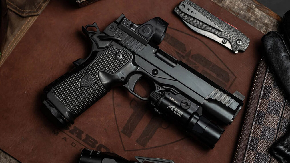 Reviewing Cabot Guns Insurrection: High-End 2011