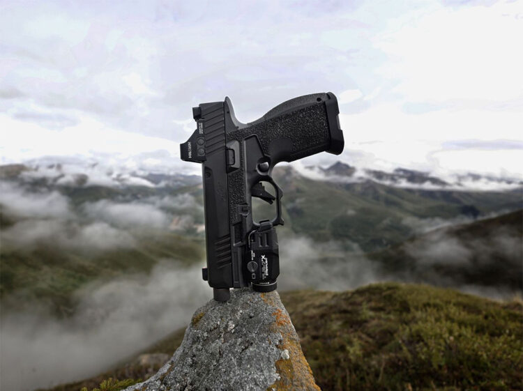 Free Gun Friday: Win Kimber R7 Mako Carbon Compact + More!