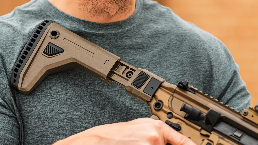 VIDEO: Folding, Magpul UCS Fits Vertical Picatinny Rails